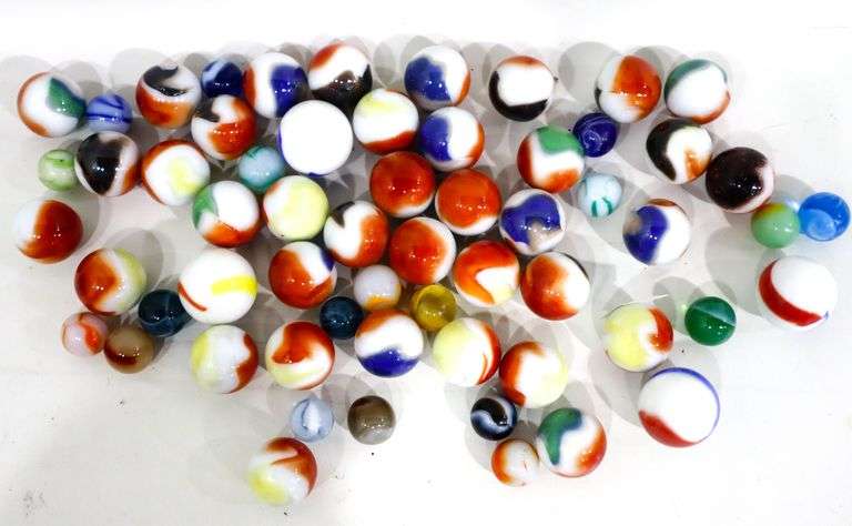 Vintage Rainbow and More Glass Marbles - Bunting Online Auctions