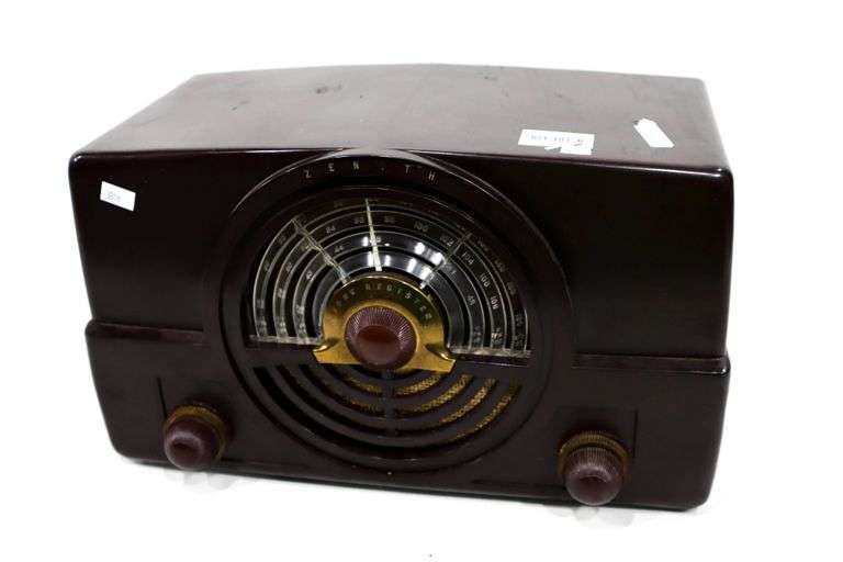 1948 Early Zenith Dual FM Band Bakelite Radio - May be Model 7H820 ...