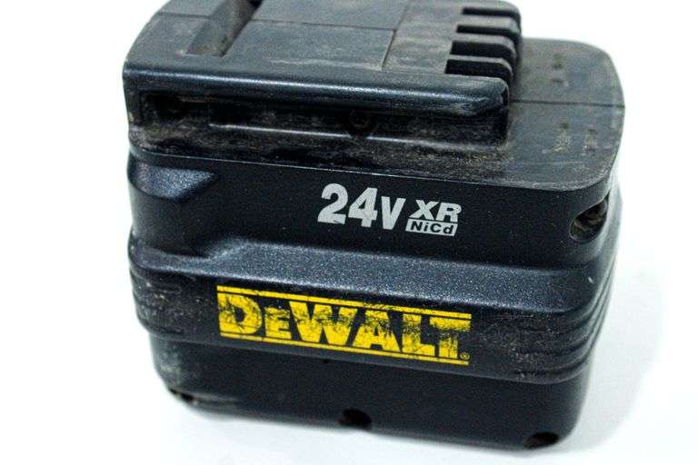 DeWalt DW005 24V 7/8" SDS Rotary Hammer Steel Drilling: 13mm 1/2" with Case - Bunting Online ...