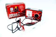 Mega 2 AC/DC Quick Charger with Box - Bunting Online Auctions