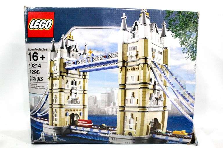Lego #10214 London Tower Draw-Bridge - Bunting Online Auctions