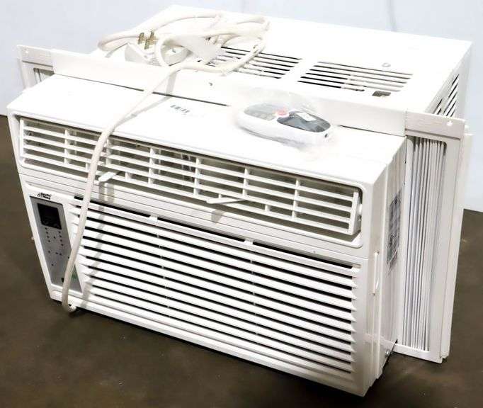 Arctic King Window Type Air Conditioner Model WWK06CR81N WAREHOUSE Row ...