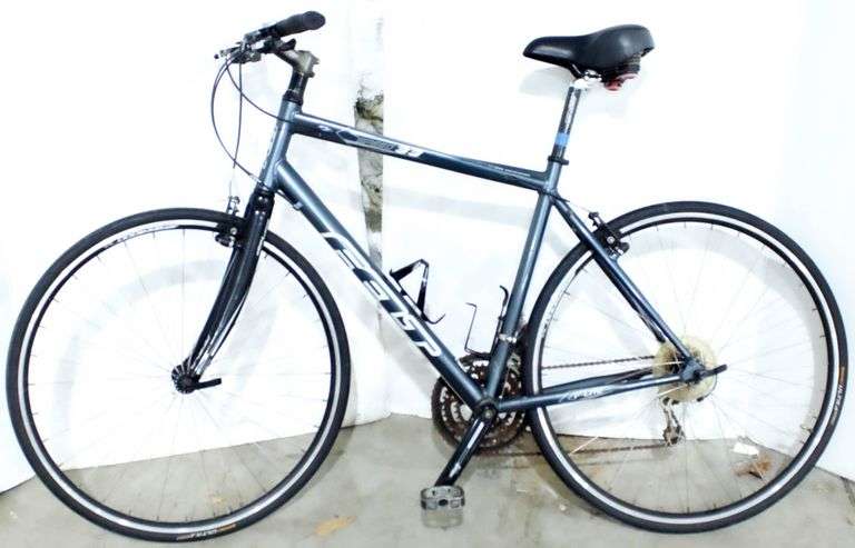 Felt Speed 33 Hybrid Bike - Bunting Online Auctions