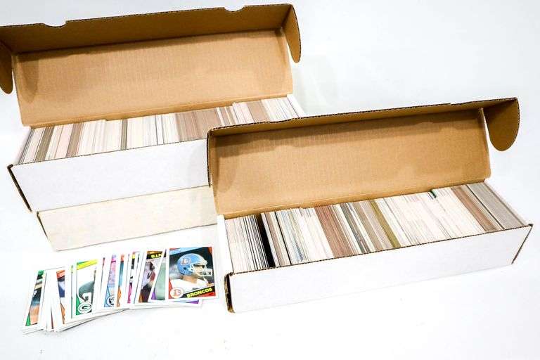 Sports Trading Cards in Multiple Boxes - Bunting Online Auctions