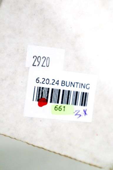 Sports Trading Cards in Multiple Boxes - Bunting Online Auctions