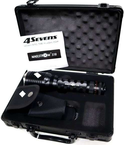 4 Sevens Redefining Flashlight Maelstrom S18 with Case and Copy of ...