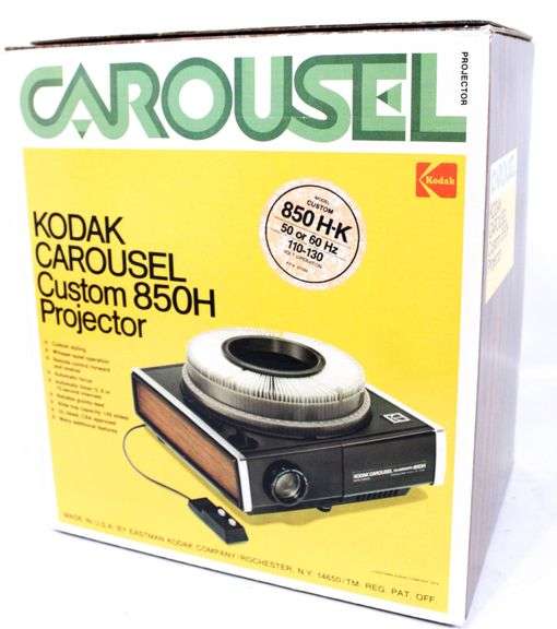 Kodak Carousel Custom 850H Projector - Bunting Online Auctions