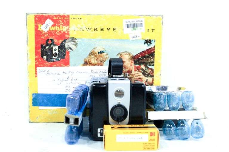 Vintage 1959 Kodak Brownie Hawkeye Camera Kit with Accessories and Box ...