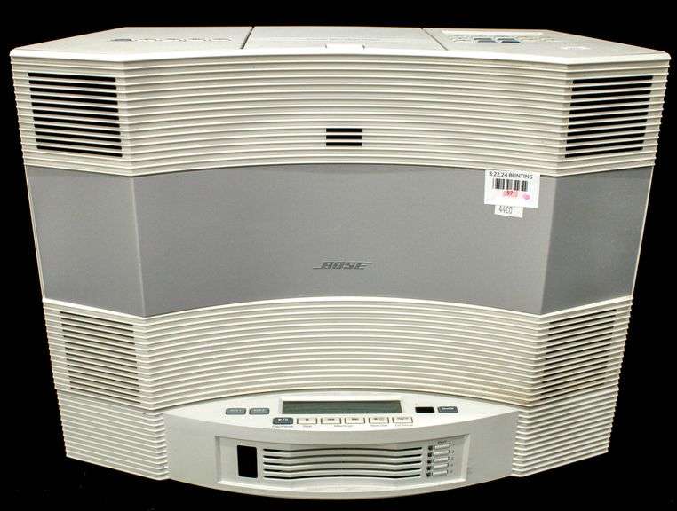 BOSE Acoustic Wave Music System Model CD-3000. - Bunting Online Auctions