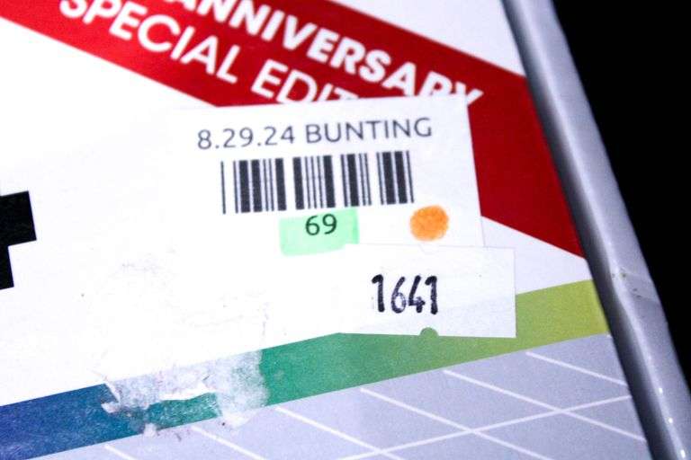 Atari Flashback 4 Classic Game Console with Controllers 2012 - Bunting ...