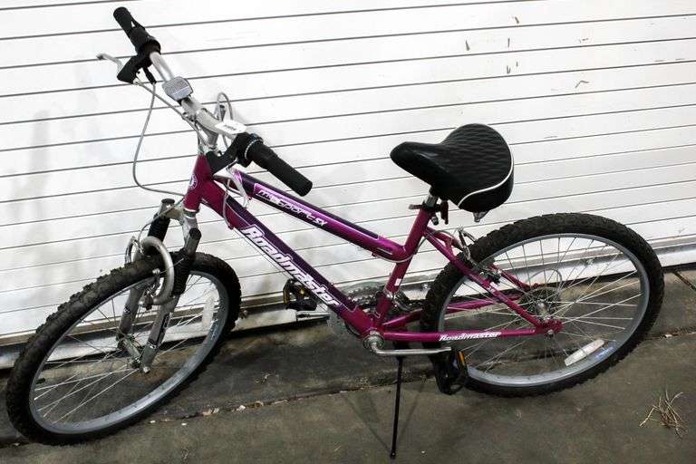 Roadmaster Mt-Sport SX 18-Speed Mountain Bike - Bunting Online Auctions