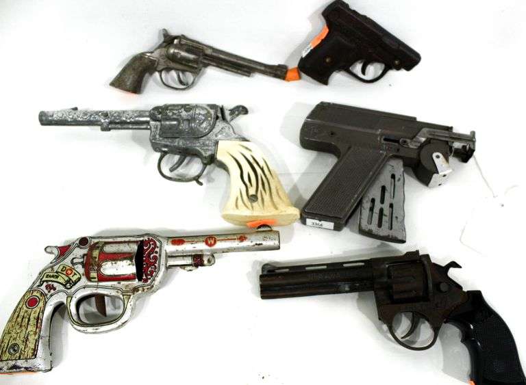 Vintage Toy Gun Collectibles: Western Tin / Python 357 8. Shots / LMCO ...