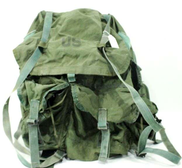 US Military Alice Pack. - Bunting Online Auctions