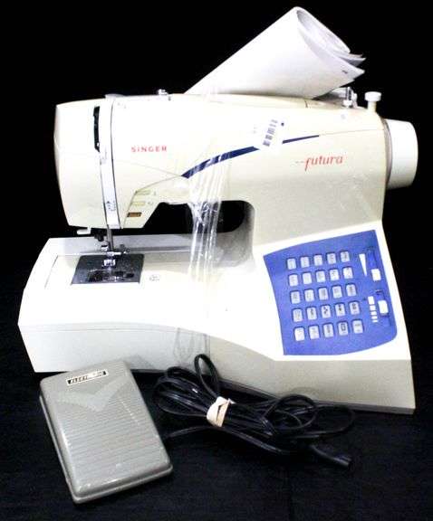Singer Futura Model CE-100 Sewing Machine with Foot Pedal. - Bunting ...