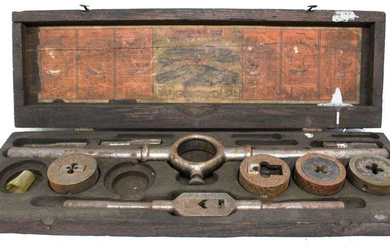 Antique The New Little Giant Screw Plate Tap & Die Set with Original ...