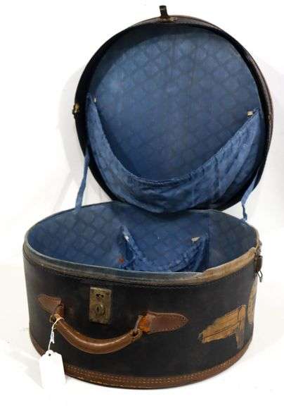 Antique Round Hat Box / Suitcase / Train Case 17" - Bunting Online Auctions