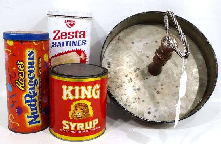 Vintage Tins - "Keebler Zesta Saltines" - and - "Reese's NutRageous ...