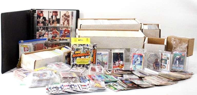 Sports Trading Cards - Large Collection - Bunting Online Auctions