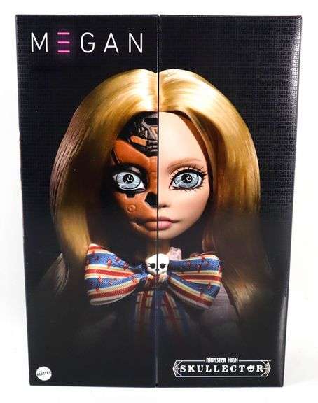 Monster High Skullector Megan Doll, Universal City Studios - Bunting ...