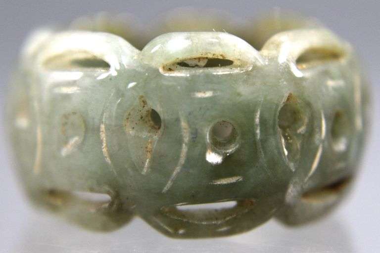 Carved Jade (tested) Ring, size 9. - Bunting Online Auctions