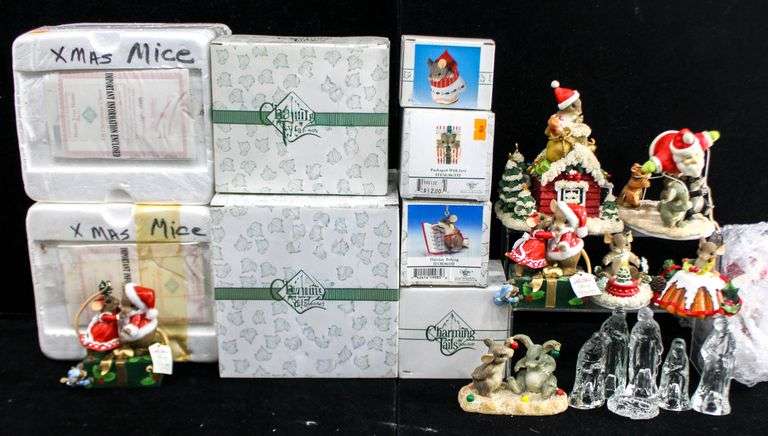 Christmas Holiday Charming Tails by Fitz and Floyd Ornaments / Mouse ...