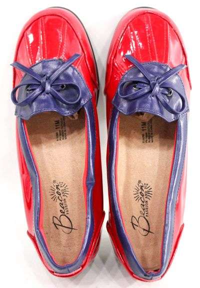 Beacon Misty Duck rain shoes with a red patent finish and blue trim ...