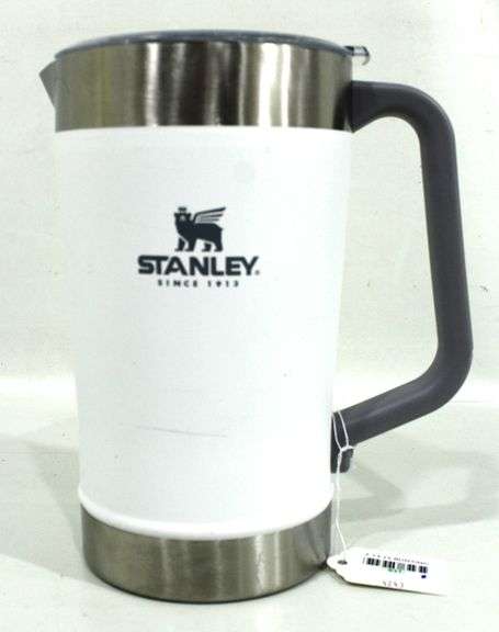 Stanley Classic Stay Chill Pitcher Mug. - Bunting Online Auctions