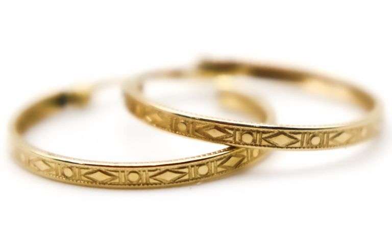 Carla 14 KT Gold etched hoop Earrings, lever back. (1.6 gm) - Bunting ...