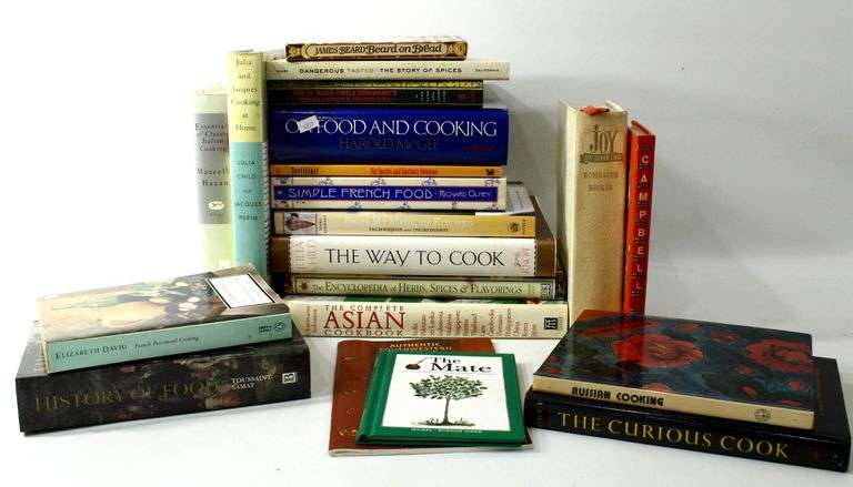 Vintage Cookbooks: Essentials of Classic Italian Cooking by Marcella ...