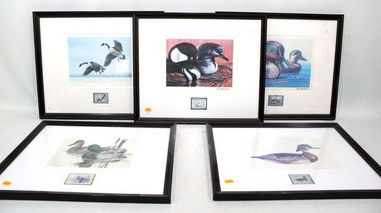 Bird Paintings Stamp Centerpiece Art by Larry Hayden, David T ...