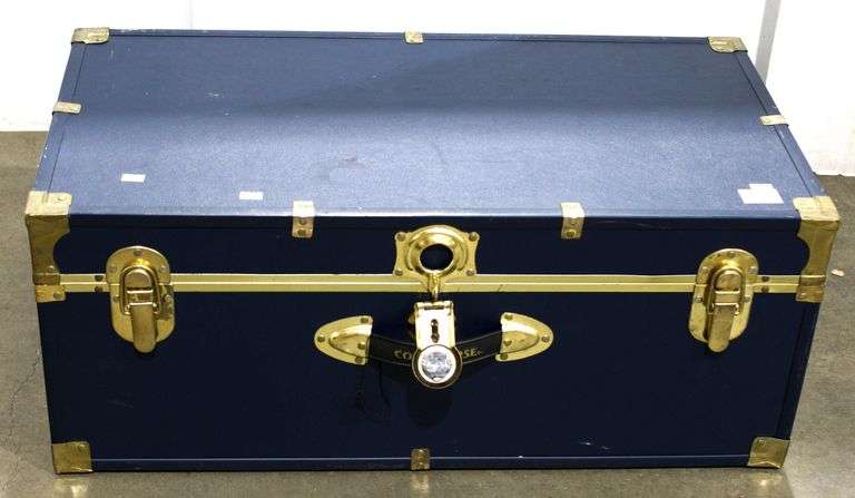 Concourse Blue Storage Trunk - 12 x 30 x 16 - Bunting Online Auctions