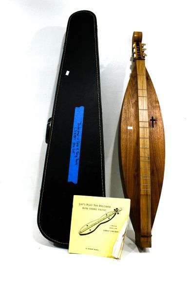 Dulcimer with Case Music Instrument and Song Book . - Bunting Online ...