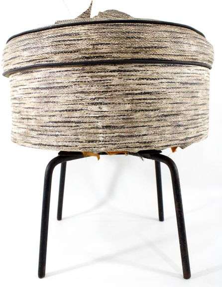 MCM Storage Ottoman Footrest - 16 x 15 - Bunting Online Auctions