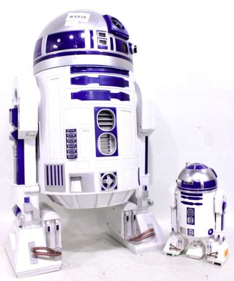Star Wars R2-D2 Robot Toys - by Sphero - and - More - Bunting Online Auctions