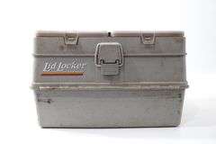 Lid Locker Tackle Box and Lures. - Bunting Online Auctions