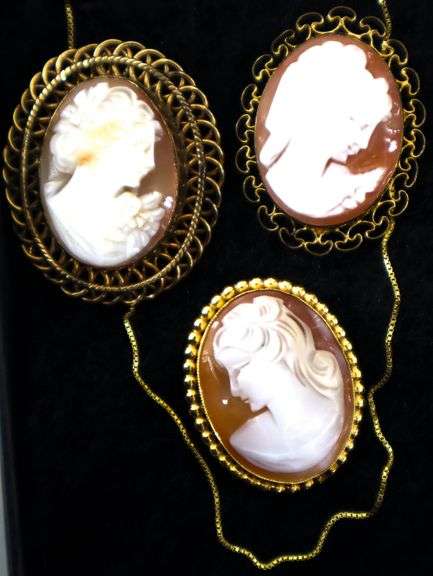 12 KTGF Cameo Brooch / Pendants with 12 KTGF Necklace. - Bunting Online ...