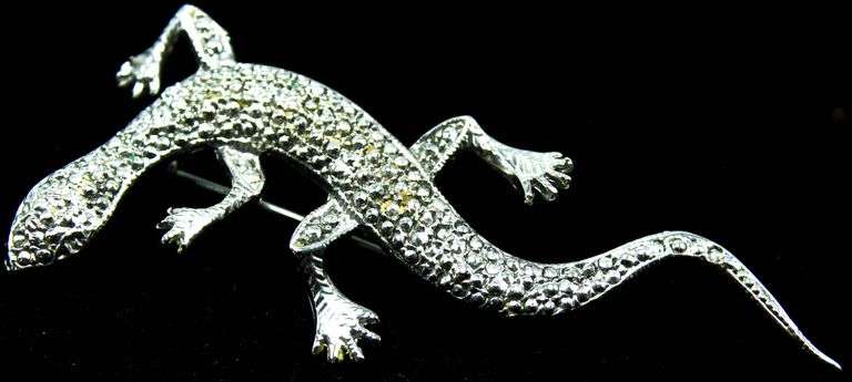 Sterling Silver Lizard Brooch - Bunting Online Auctions
