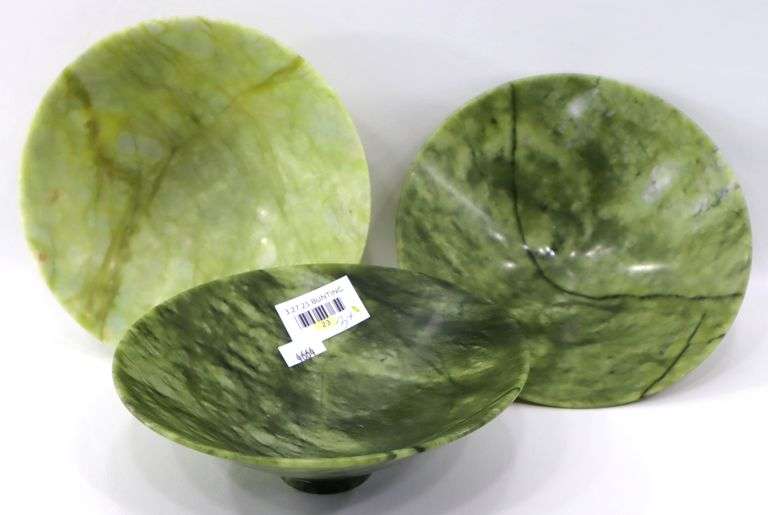 Beautiful Carved Genuine Jade Rice Bowls - Bunting Online Auctions