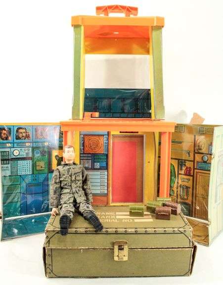GI Joe Adventure Team Headquarters form 1972 with 1990s GI Joe Figure ...