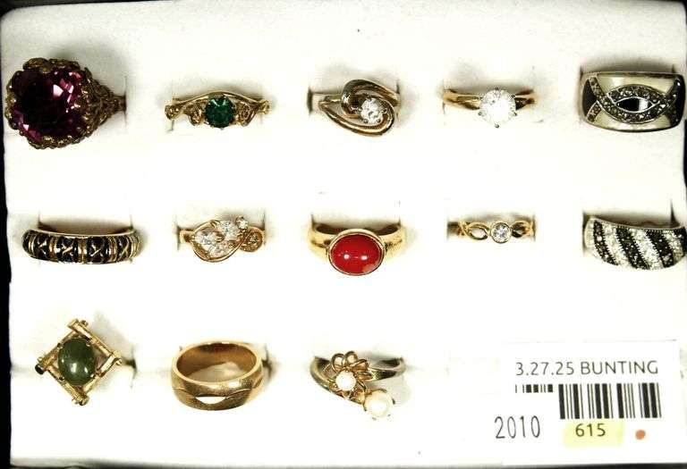 Collection of quality Rings - Bunting Online Auctions