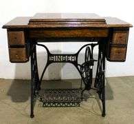 Singer Treadle Sewing Machine Model 28 Serial Number G4123628 Issued ...