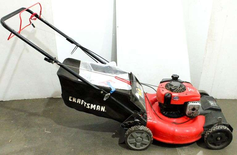 Craftsman M210 Self-Propelled Lawn Mower - Bunting Online Auctions