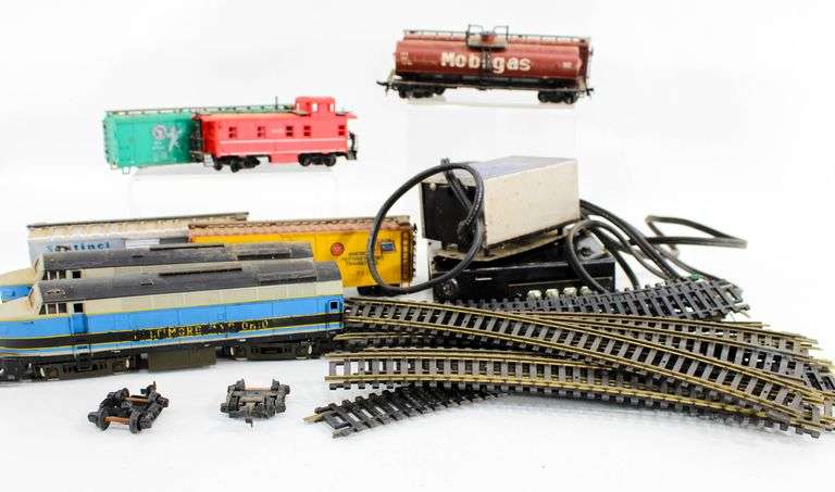 Vintage Railroad Locomotive Model Toy Trains: Baltimore and Ohio Made ...