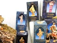 The Fontanini ® by Roman Heirloom Nativity with Figurines - and - More ...
