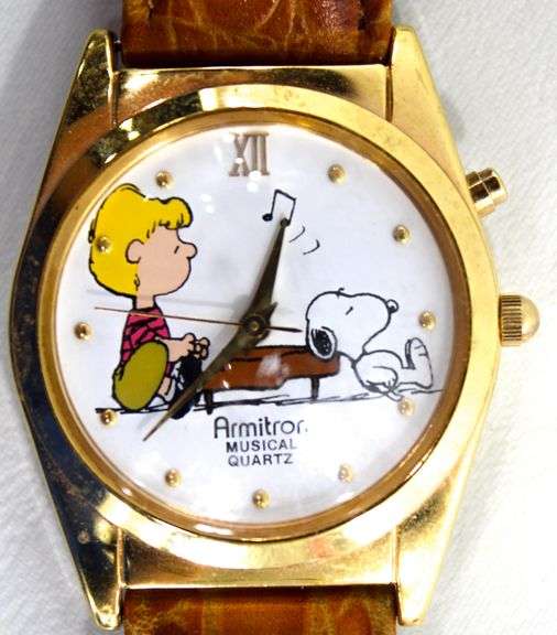 Armitron Musical Quartz Peanuts Charlie Brown & Snoopy Watch. Base ...
