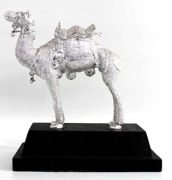Silver Camel Figurine on Wood Base. 6x6x3 - Bunting Online Auctions