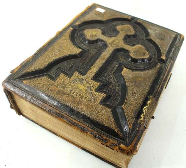 1872 Victorian Family Bible , New York 1872 , With the illustration of ...