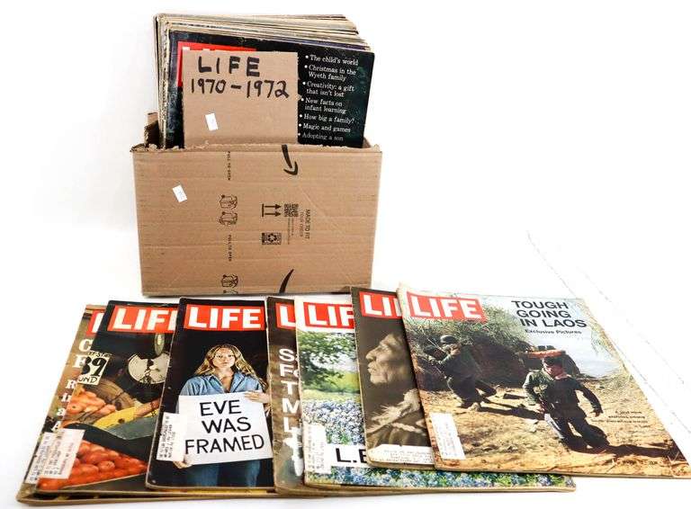 Vintage Life Magazines and More - Bunting Online Auctions