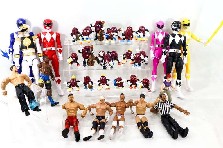 Action Figure Model Toys: Power Rangers, California Raisins, WWE ...