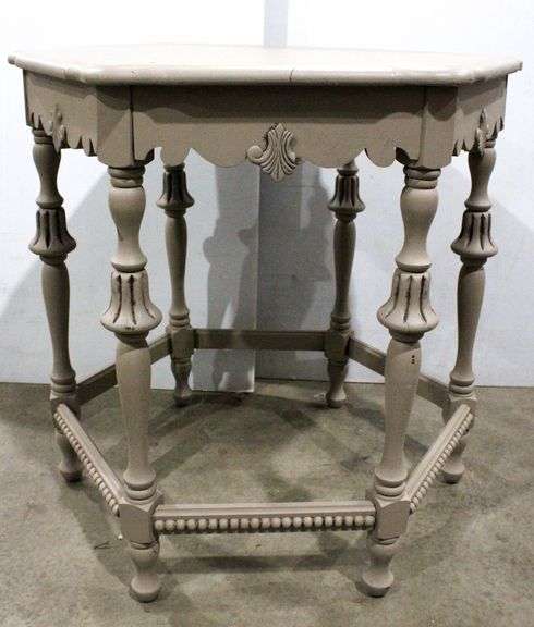 Antique Painted Octagon Centerpiece / Accent Table - 28 x 26 x 29 ...